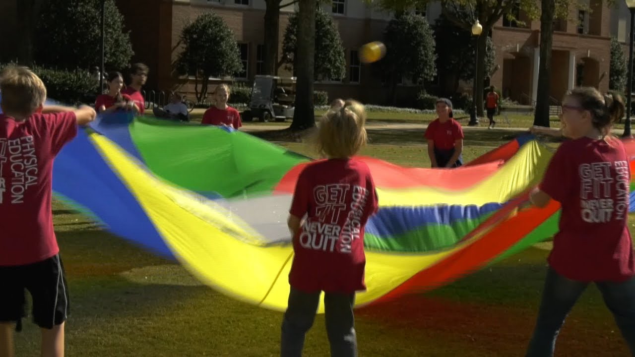 Troy University students help provide "P.E time" for local home school ...