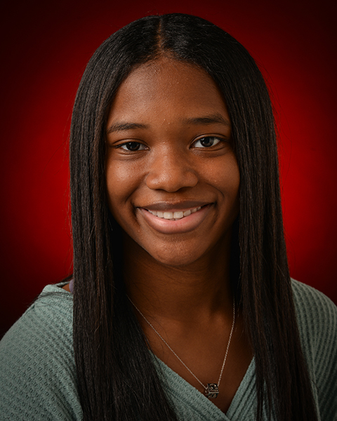 Mackenzie Foster - TrojanVision