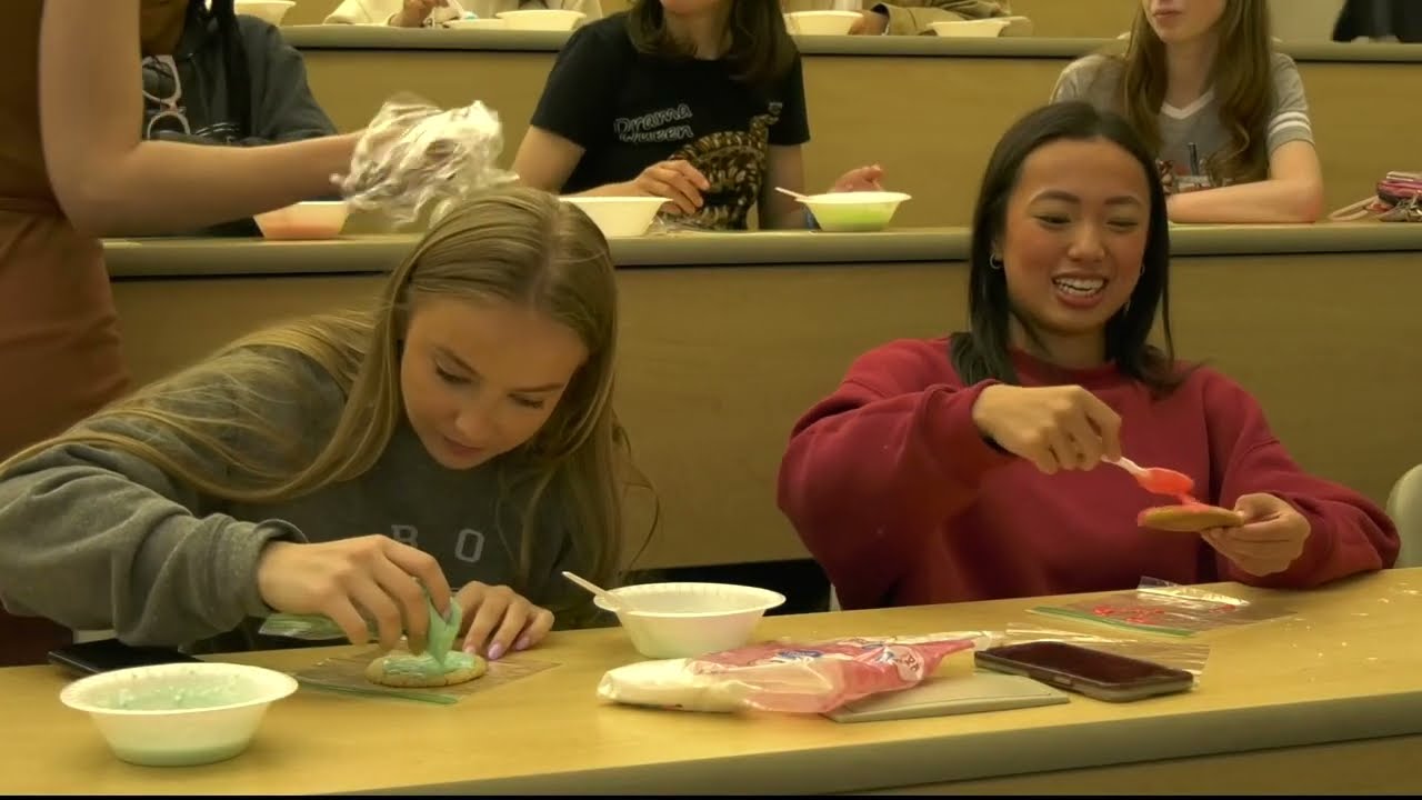 Cookies and science combine during Science of Baking - TrojanVision