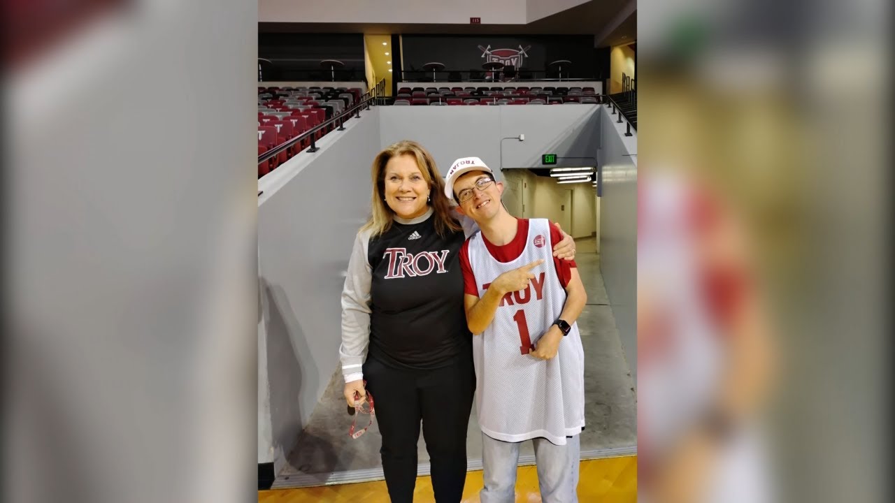 Meet Troy Athletics' superfan, Austin Turner - TrojanVision