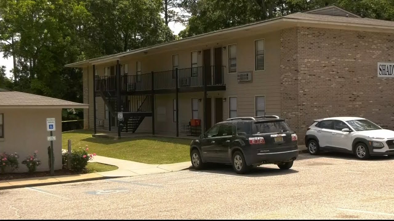 Police respond to Sunday night shooting at apartment complex - TrojanVision