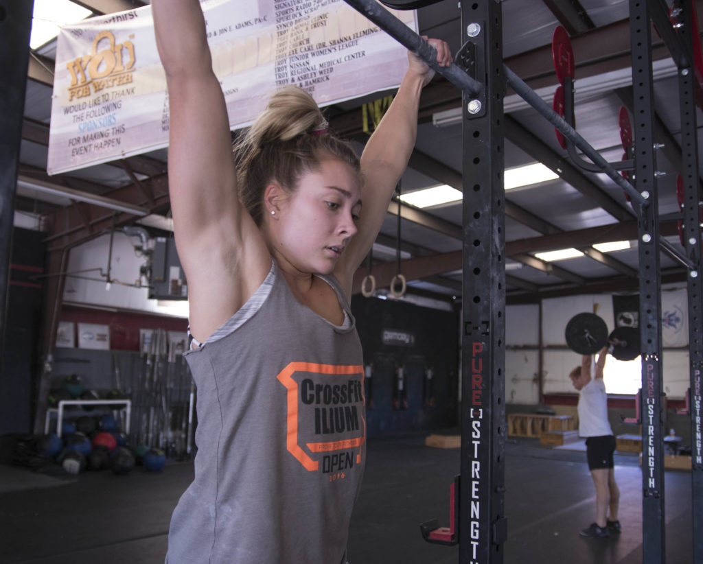TROY student finding success as CrossFit competitor - Troy Today