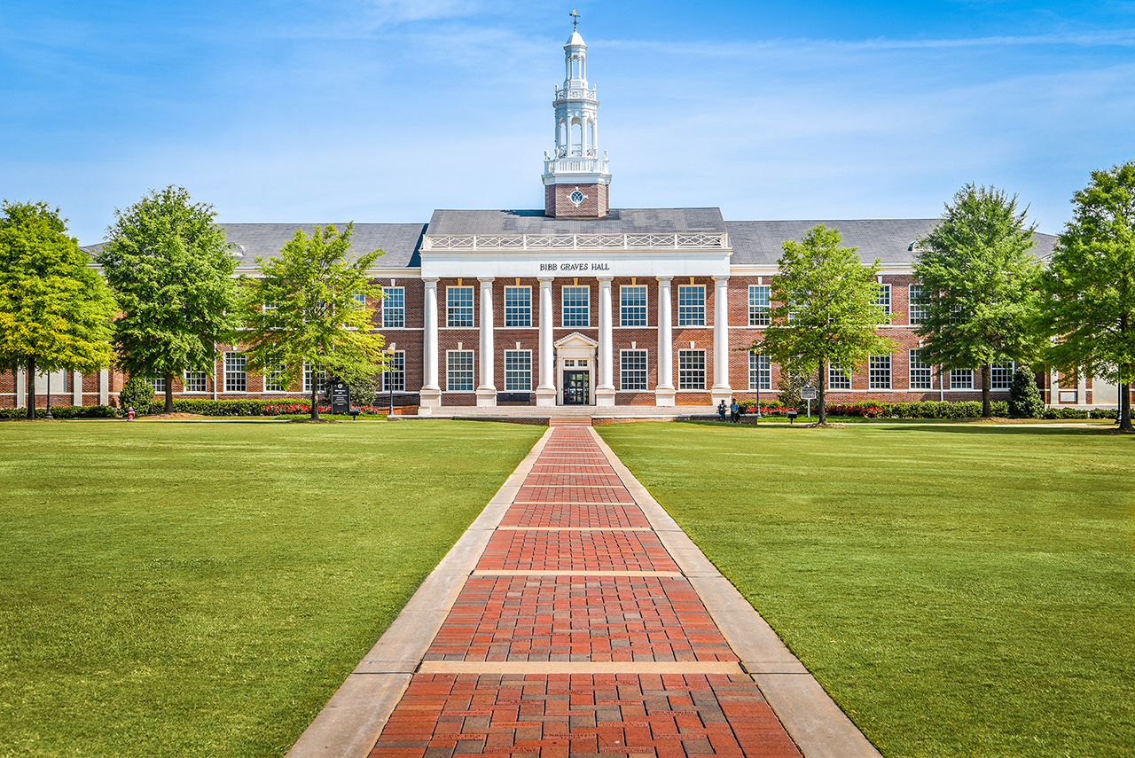 Alumna takes helm of insurance program in Sorrell College of Business ...