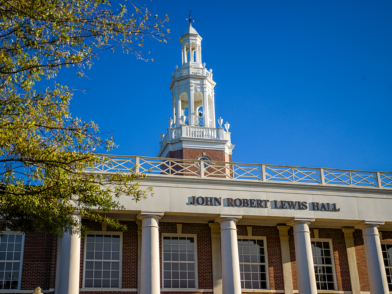 Troy University professor gets grant to develop an economic research ...