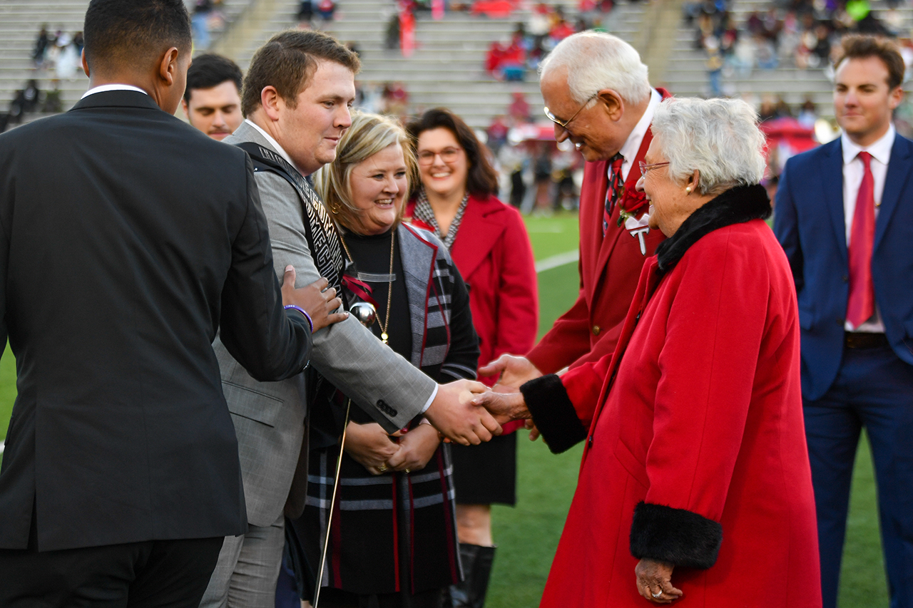 Deizah Holland, Braxton Daniels crowned Troy University Homecoming Queen, King - Troy Today