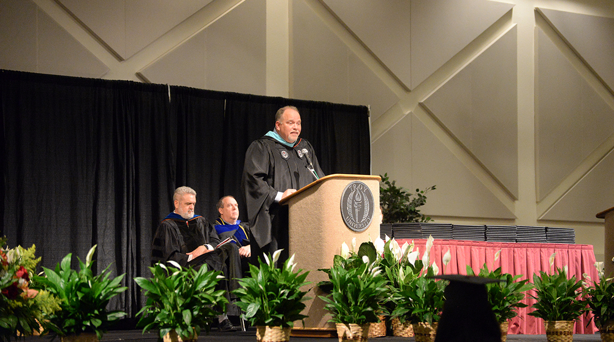 Corbett encourages graduates to pursue goals with persistence ...