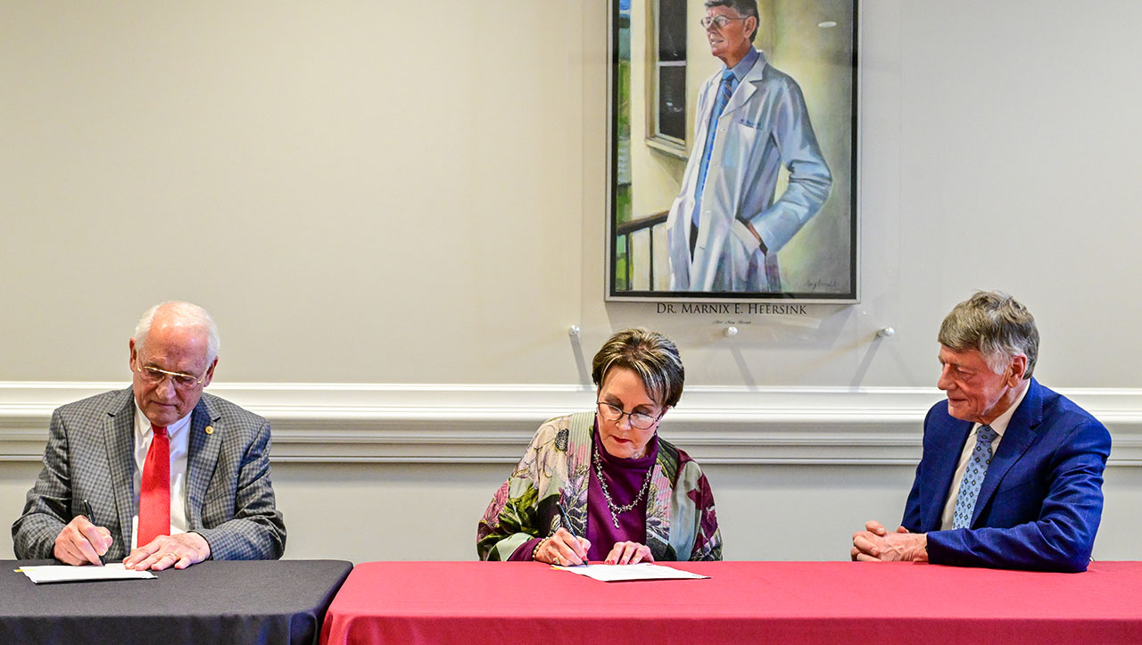 TROY-Wallace Dothan sign agreement to pave the way into the optometry ...