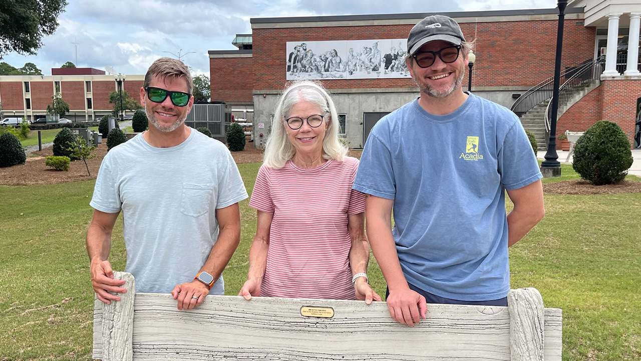New bench on TROY’s campus bears name of former Dean of Enrollment ...