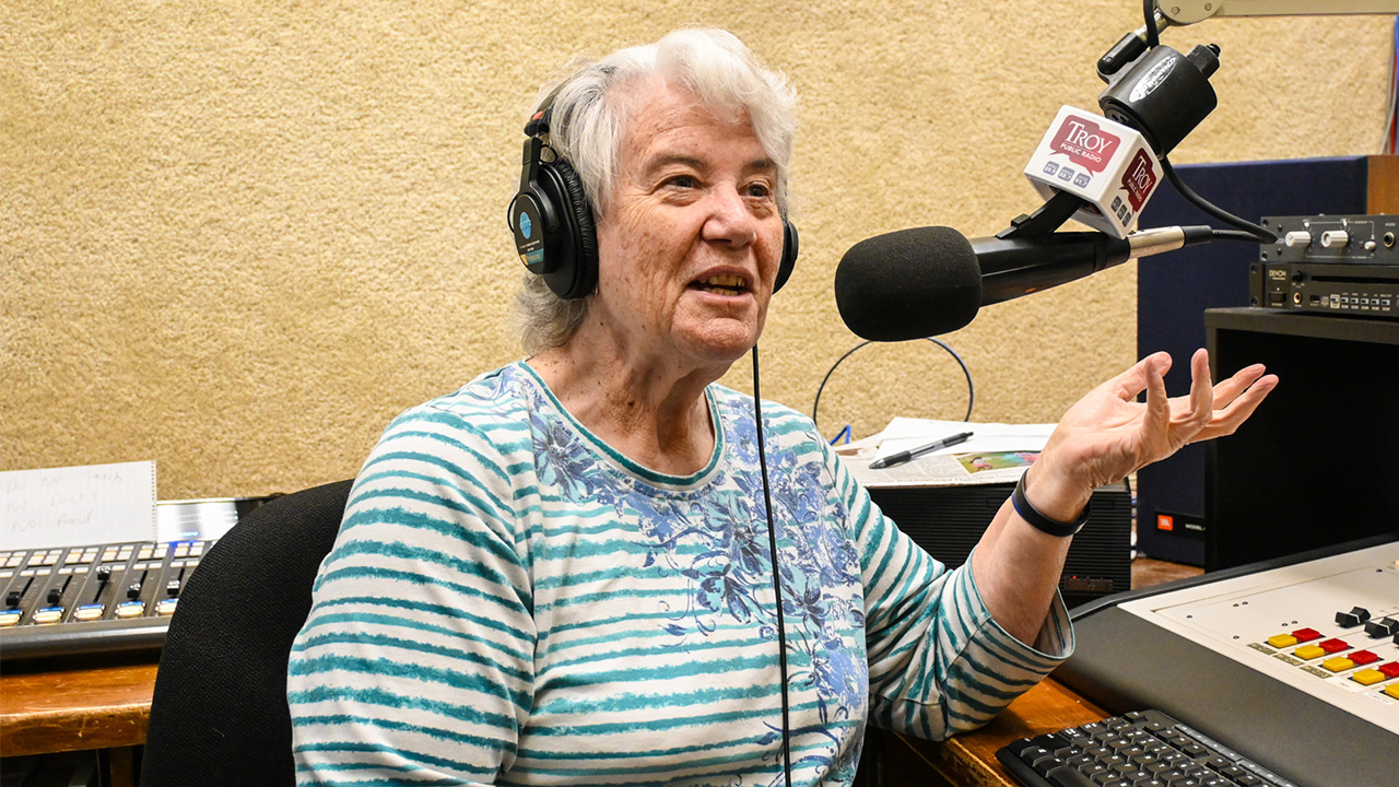 TROY Public Radio celebrates 25 years of “Opus 3” with Catherine Allard ...