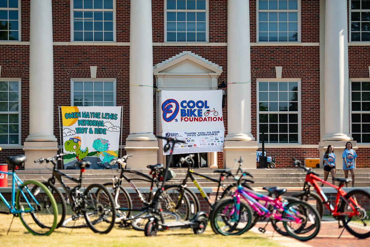 O’s Cool Bike Ride and Walk Rolls to Success at Troy University - Troy ...