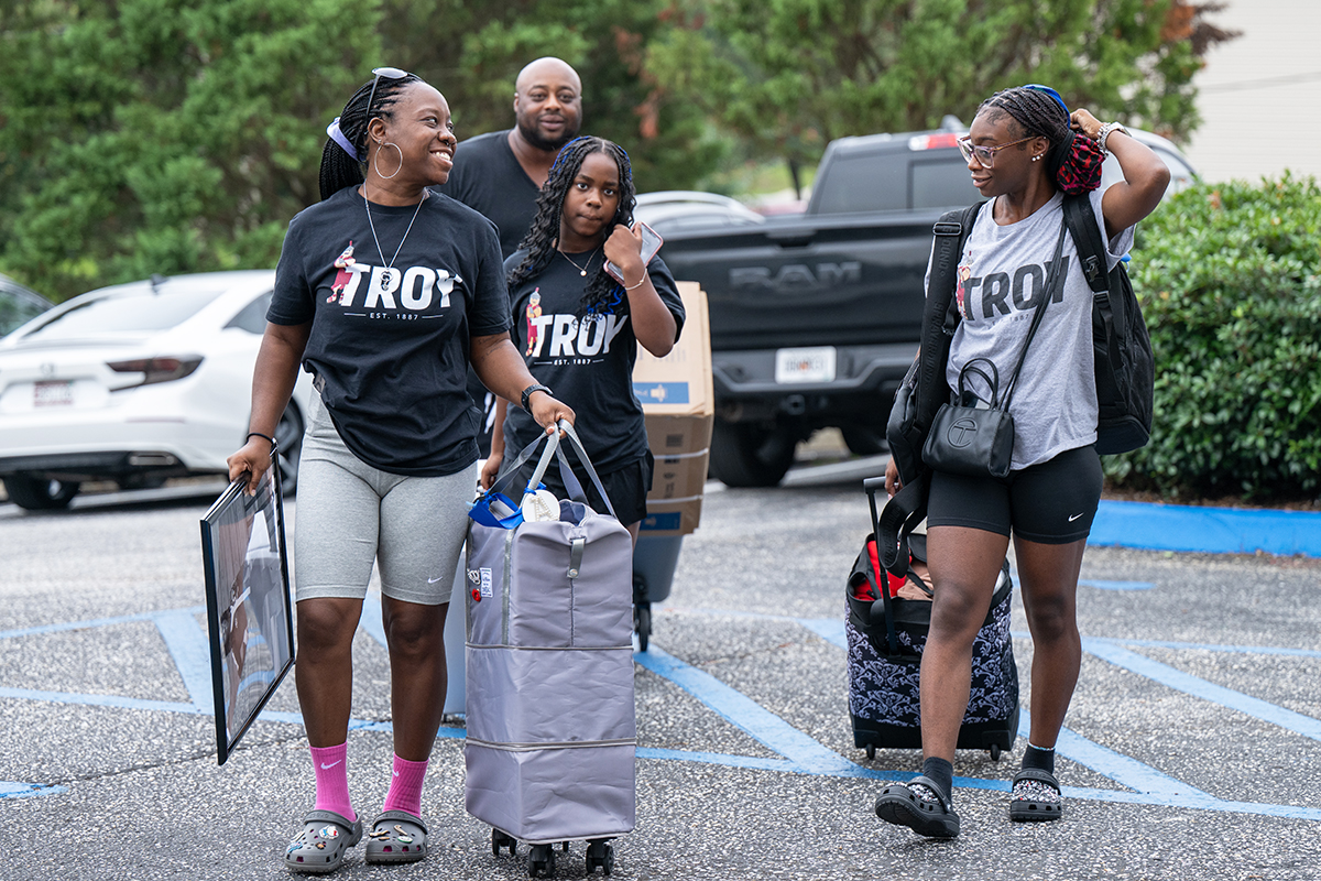 Move in Day, Bid Day bring life back to Troy Campus - Troy Today