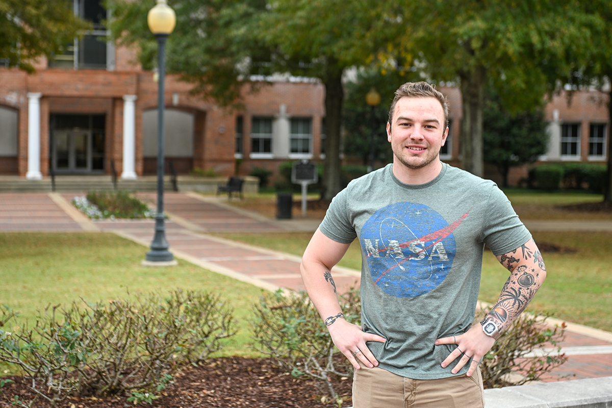 Air Force veteran finds new path at Troy University - Troy Today